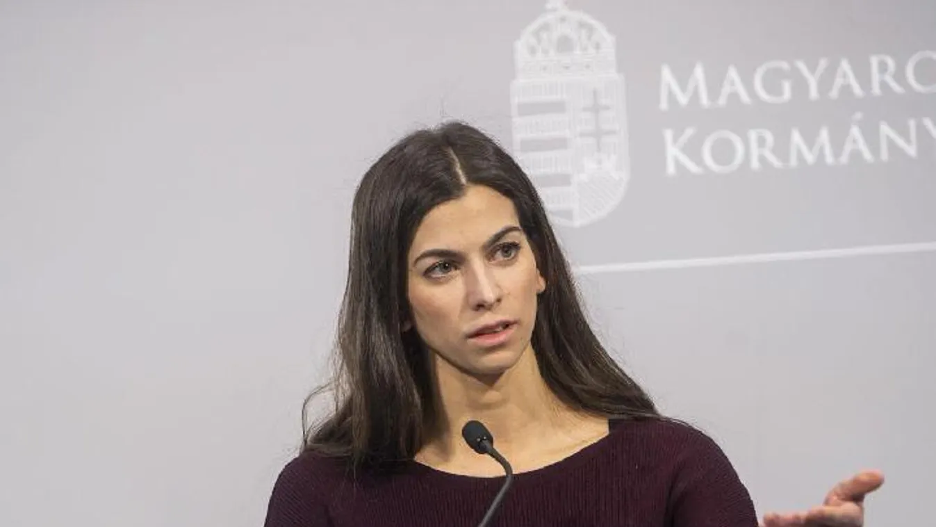 Szentkirályi Alexandra: a mostani városvezetéssel az a baj, hogy a szív ...
