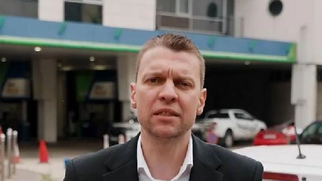 Menczer Tamás: csökkentsék az üzemanyagárakat a régiós átlagár szintjére!