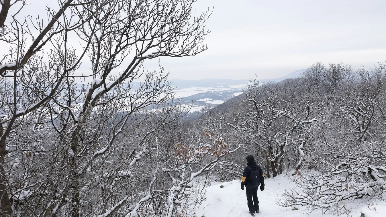 Még akár 20 centi hó is eshet